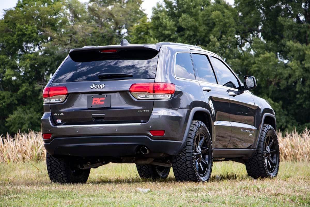 2.5 Inch Lift Kit N3 Struts 16-20 Jeep Grand Cherokee 4WD Rough Countr ...